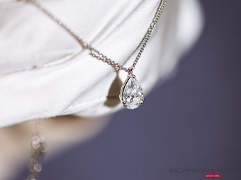 Vintage & klassischer Schmuck in München | Bachmann & Scher