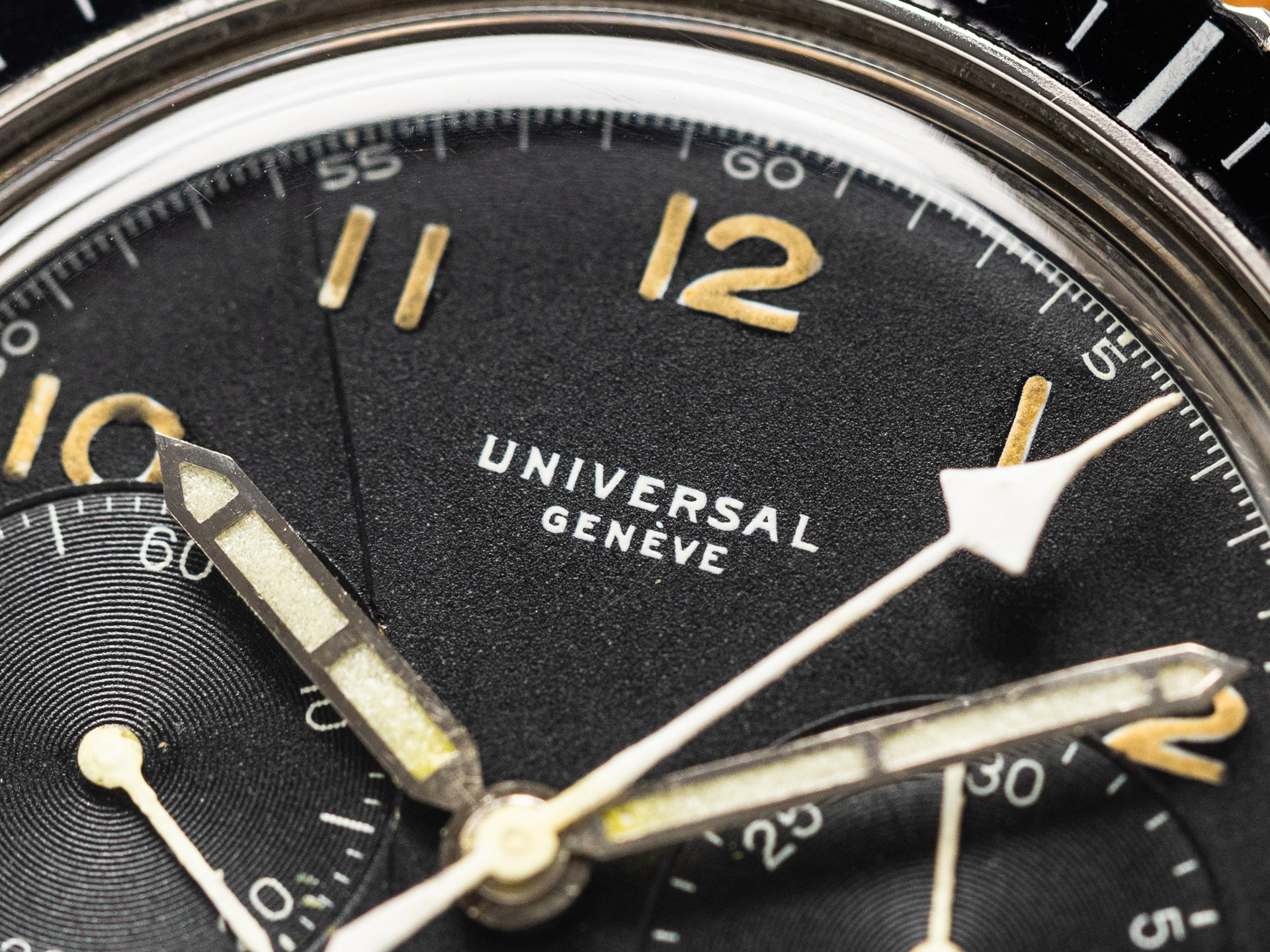 UNIVERSAL Vintage CHRONOGRAPH A-CAIRELLI 146 ITALIAN AIR FORCE TIPO-CP2 ...