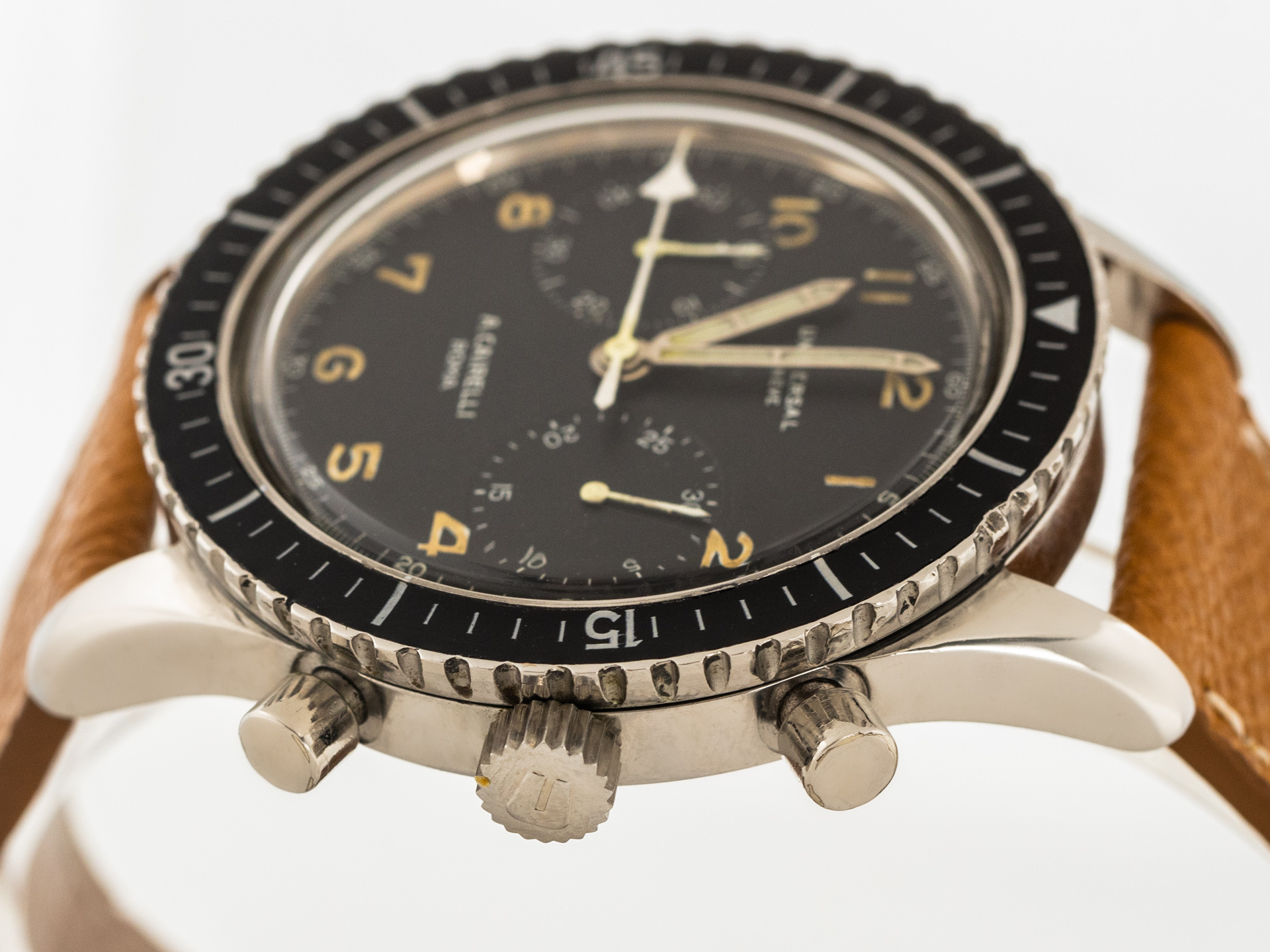 UNIVERSAL Vintage CHRONOGRAPH A-CAIRELLI 146 ITALIAN AIR FORCE TIPO-CP2 ...